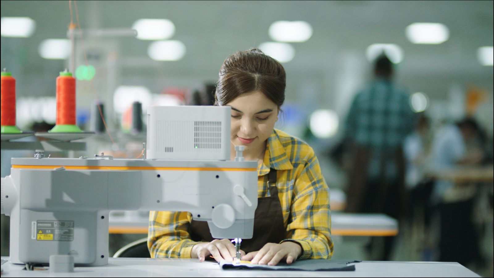 Aitu Tawarkan Mesin Jahit Pintar Berbasis AI, Siap Transformasi ...